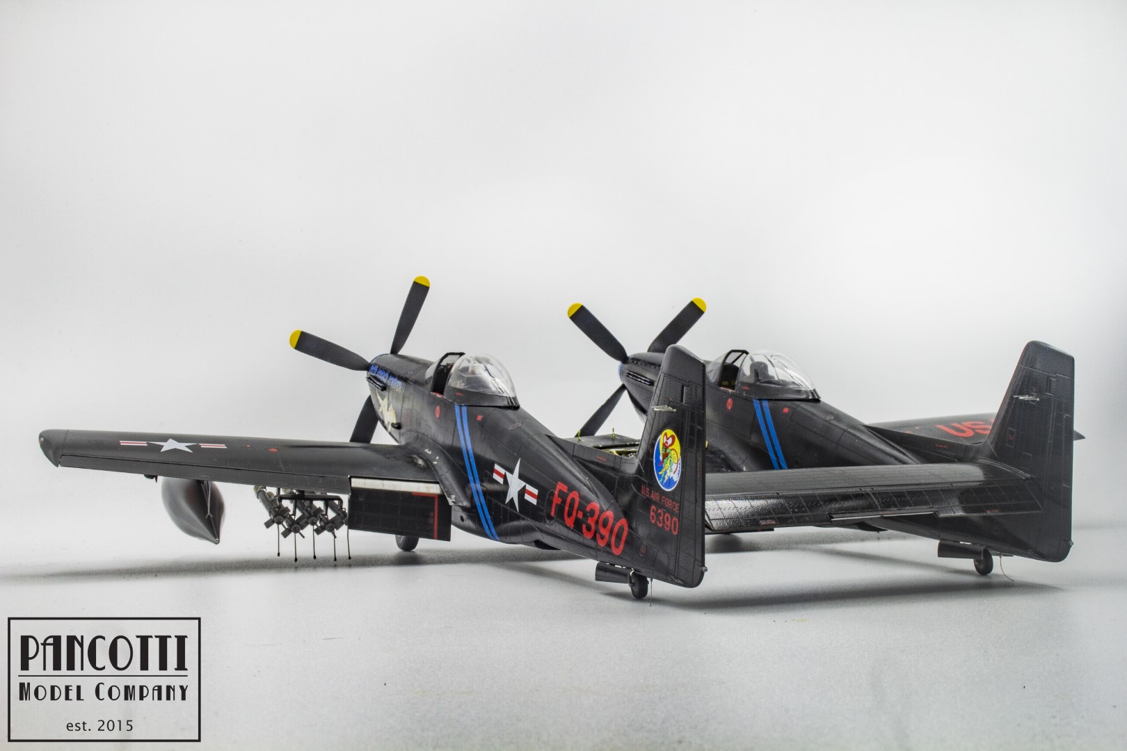 F-82G Twin Mustang Modelsvit 1/48. www.modelingtime.com